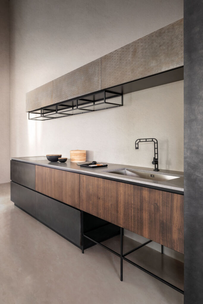 Stainless Kitchen Ghost Texture | Xera Kitchen